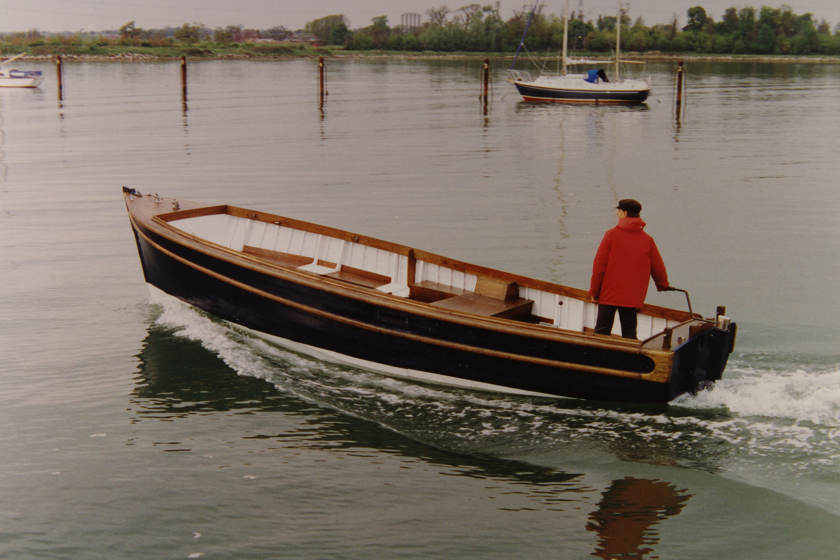 25′ Motor Cutter – History and Specifications – Clinker Boats
